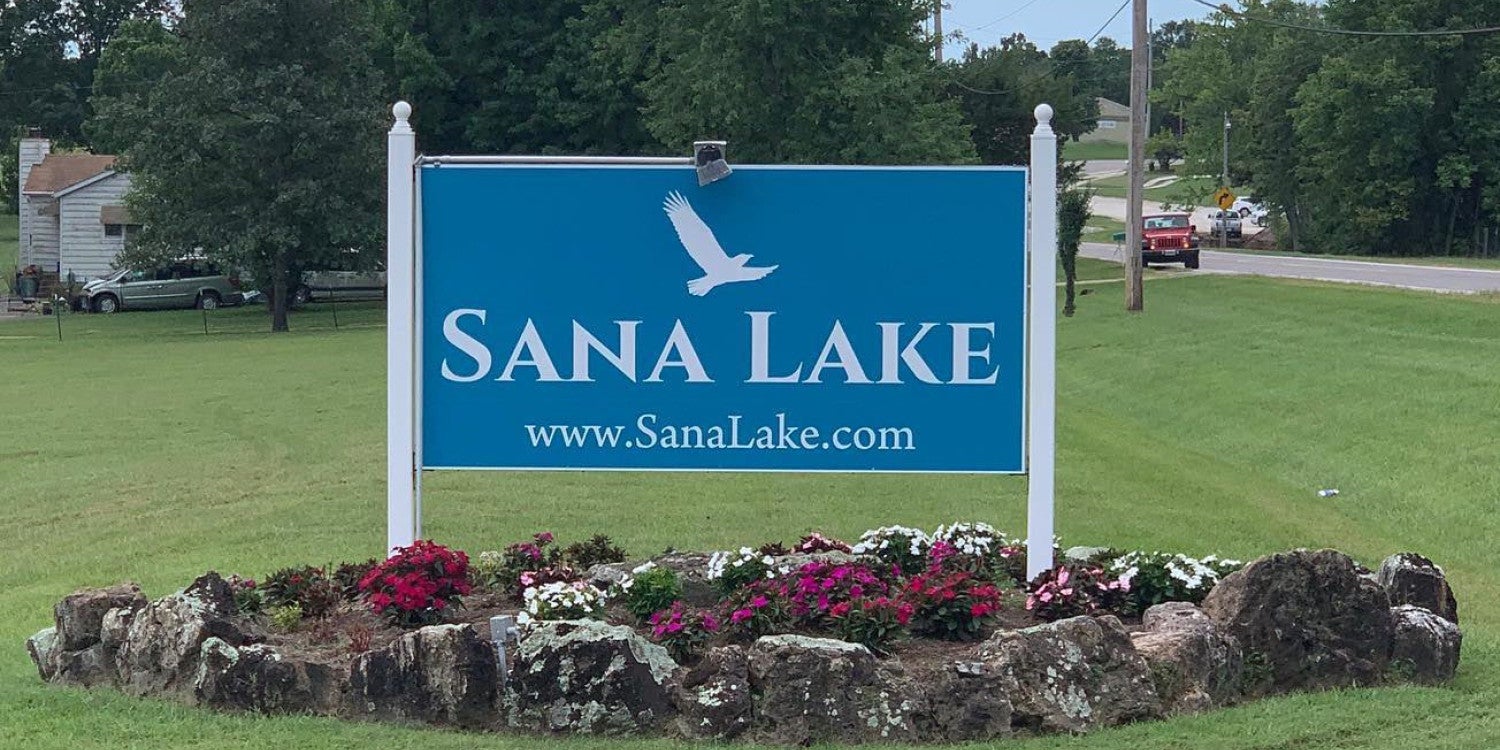 Post & Panel Signs for Business | Signarama St. Louis, MO