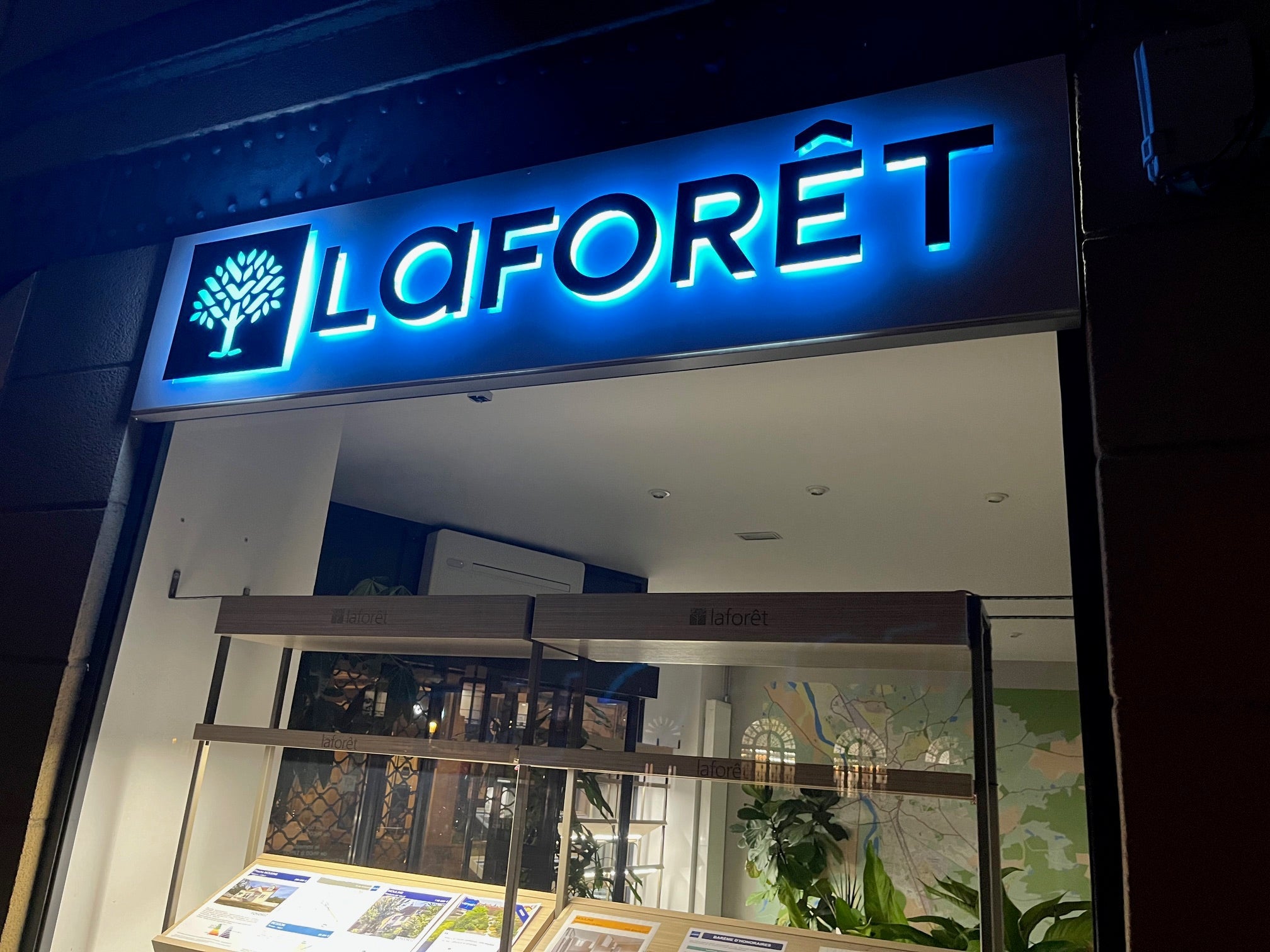 L'enseigne Led: une solution économique, écologique et durable pour ...