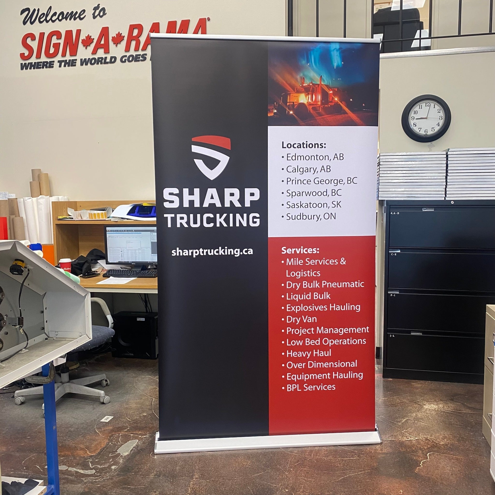 Stand Out from the Crowd: How Trade Show Signs Can Help Businesses Make ...