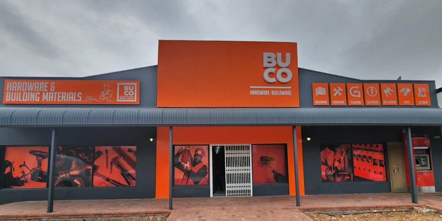 Striking shopfront signs of a wide variety | Signarama