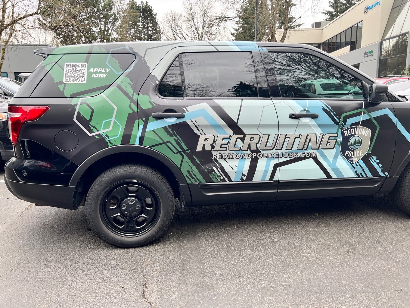 Redmond Police ramps up recruiting efforts with a custom-wrapped patrol ...
