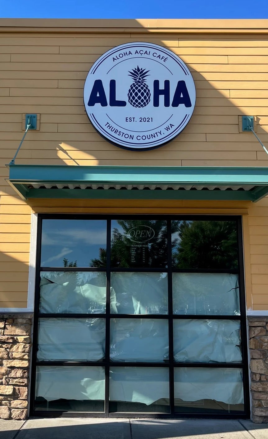 Custom Signs Houston Midwest | Banners, Vehicle Wraps & Business ...