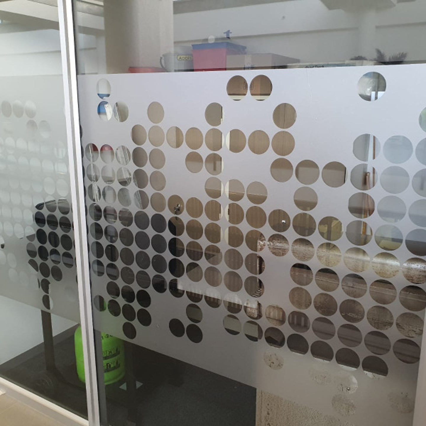 Window signs of a wide variety to get you noticed