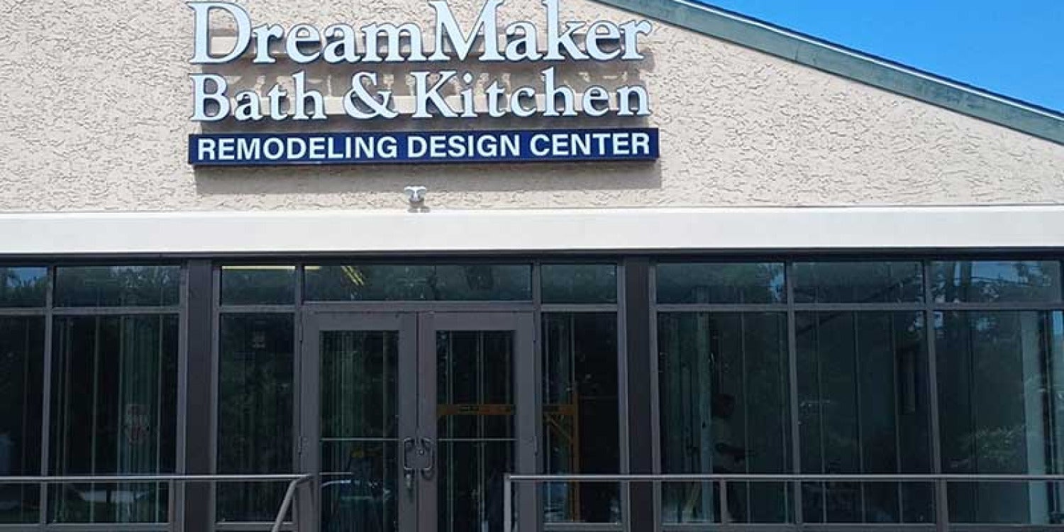 DreamMaker Bath & Kitchen of Orland Park Wins Franchise of the Year | Gorilla Dash
