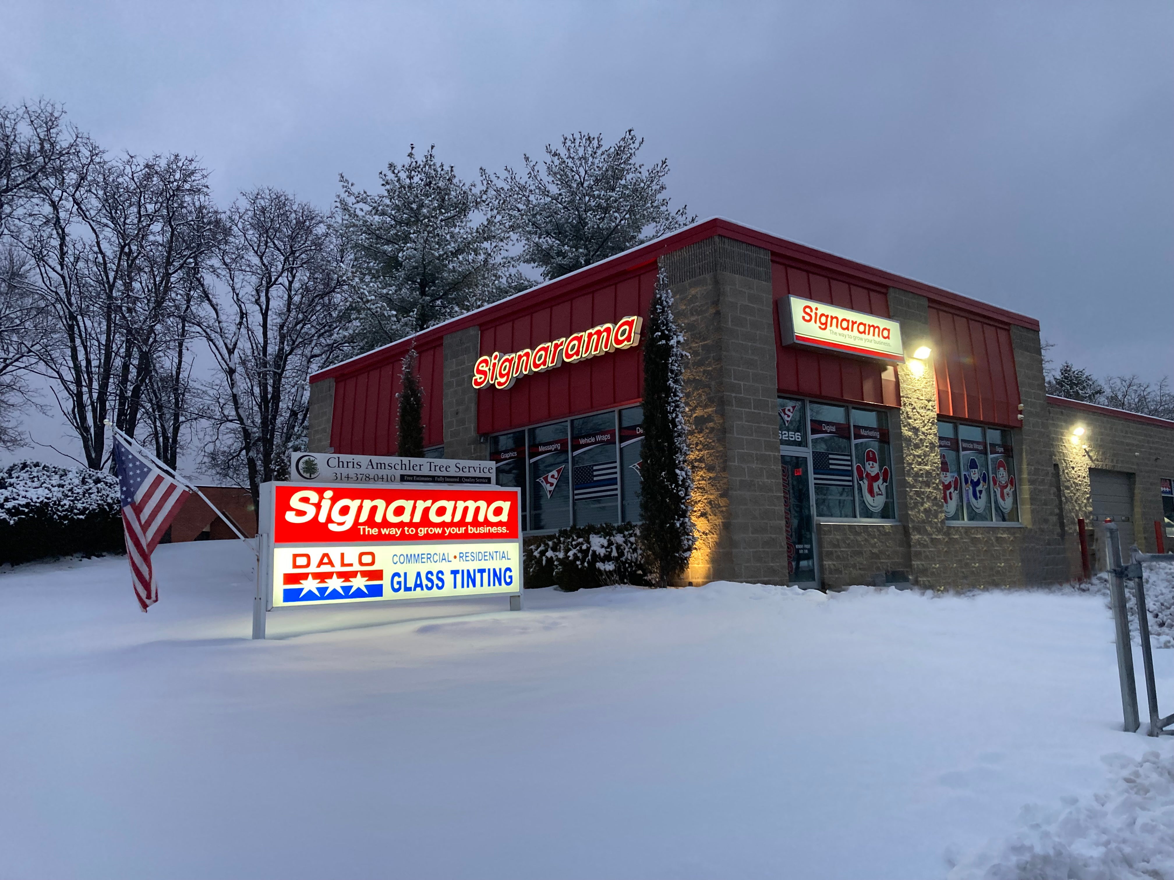 FULL SERVICE SIGN CENTER