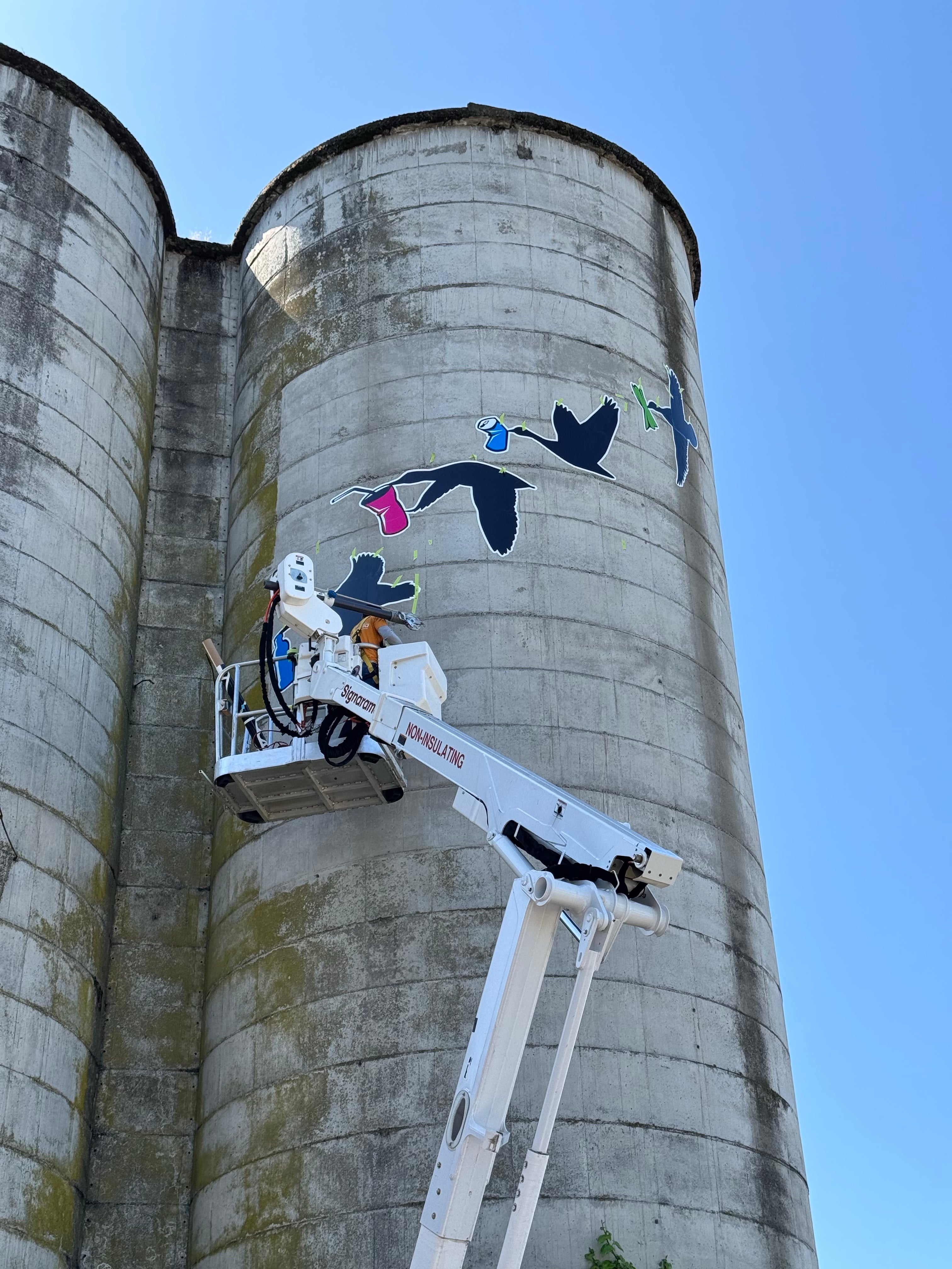 Aerial Sign Installations in Santa Rosa, CA