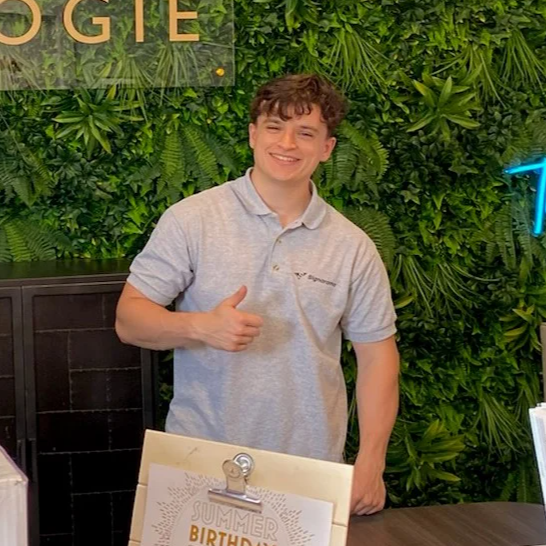 Signarama Grayslake, IL | Our Signage Team