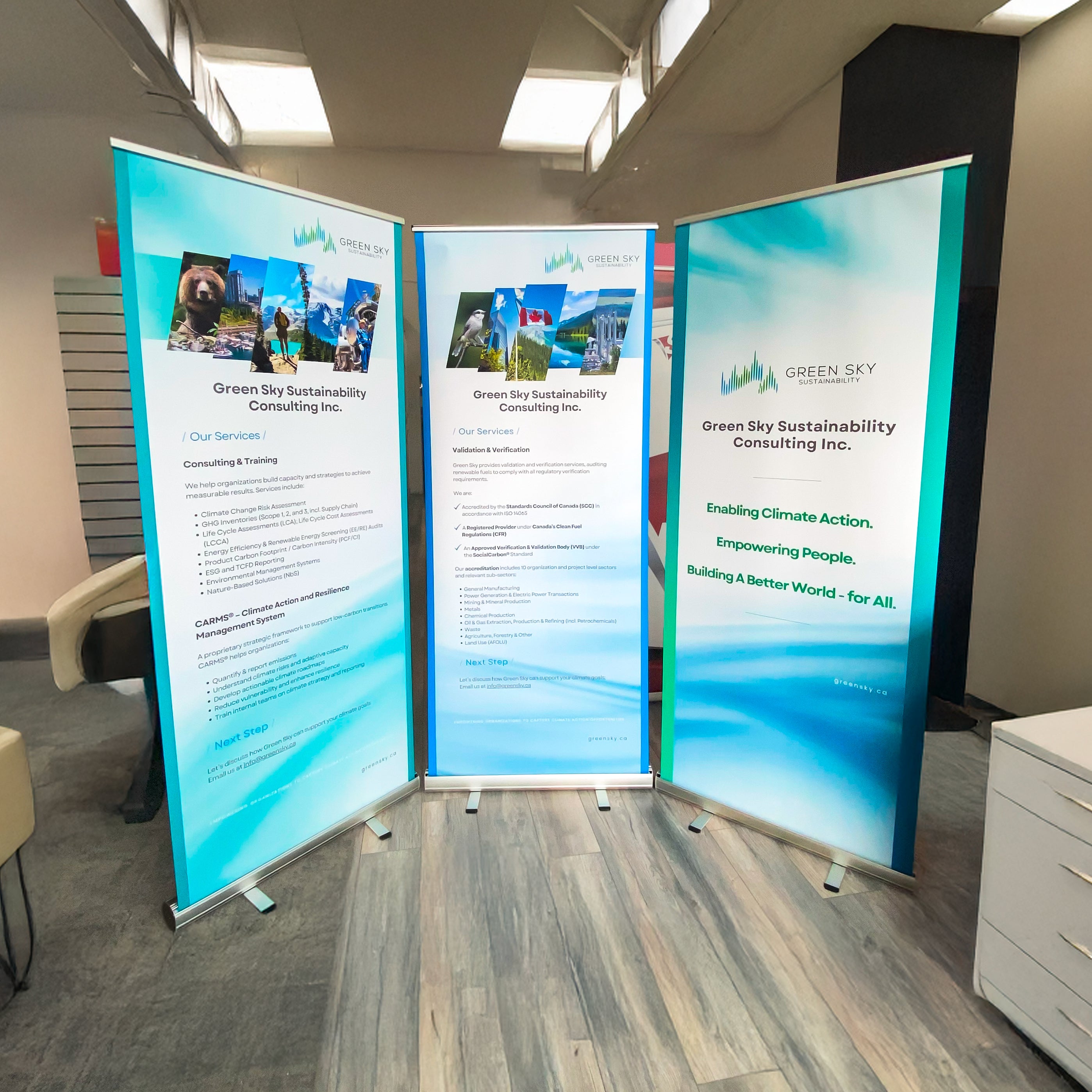 Retractable & Standing Banners