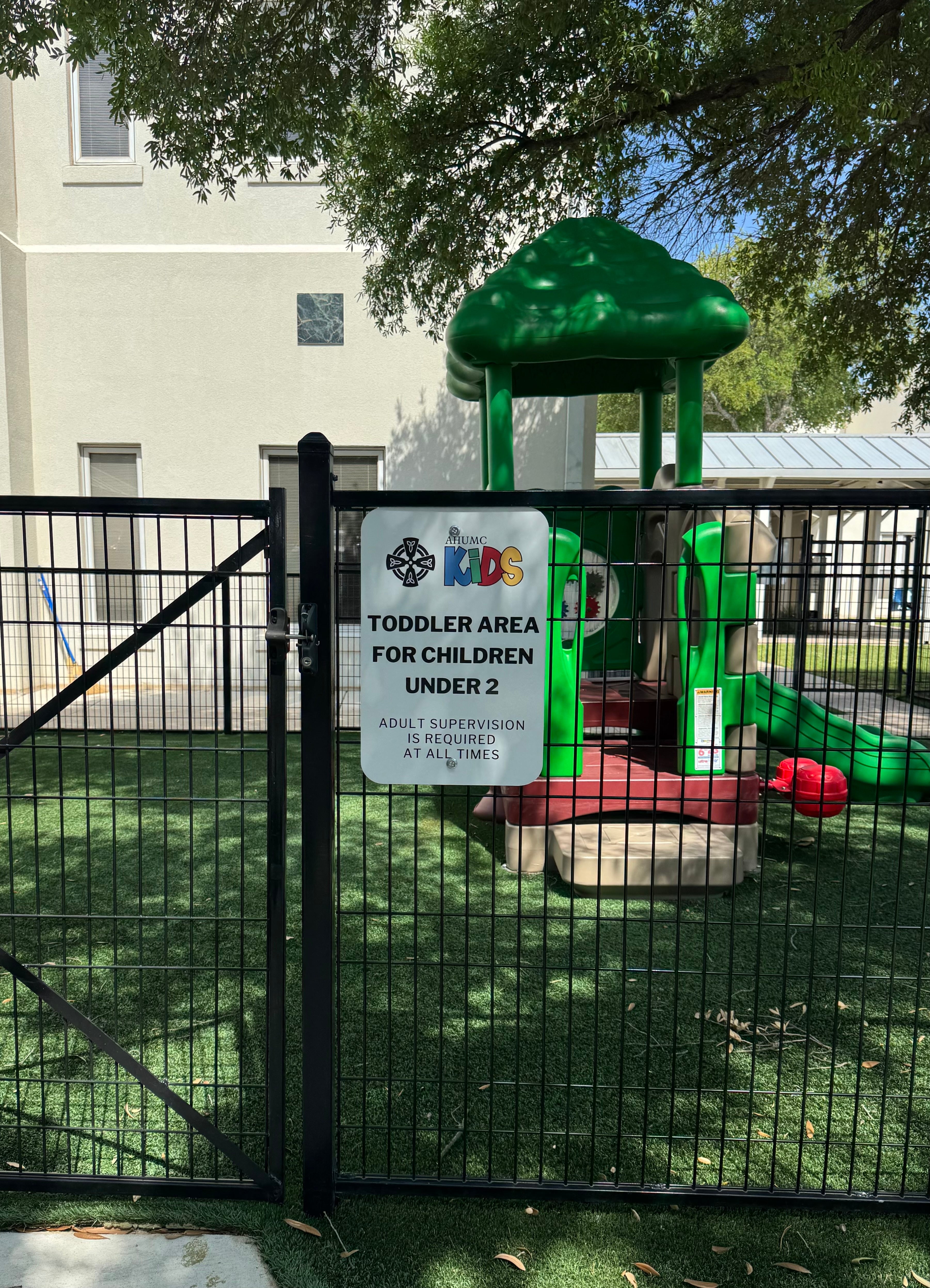 The Importance of Safety Signs for Schools, Churches, and Playgrounds