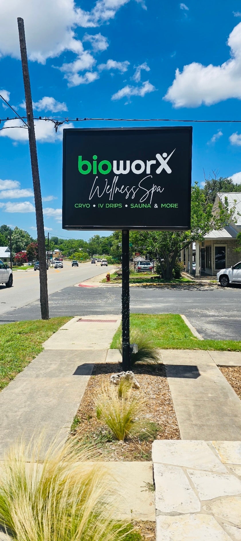 Channel Letters vs. Cabinet Signs: Which Is Right for Your Business?