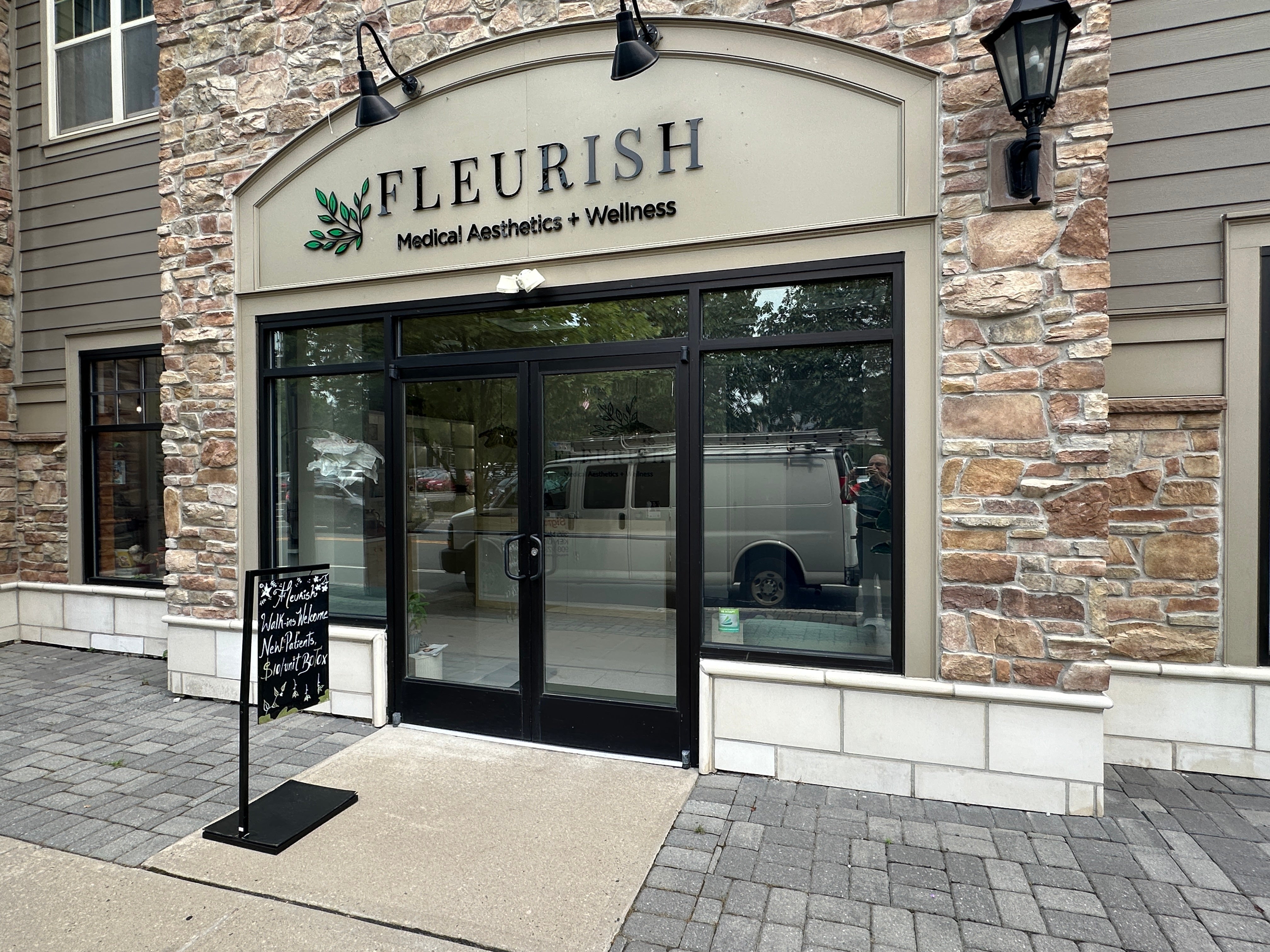 Your Storefront Signs Should Help Your Business Flourish
