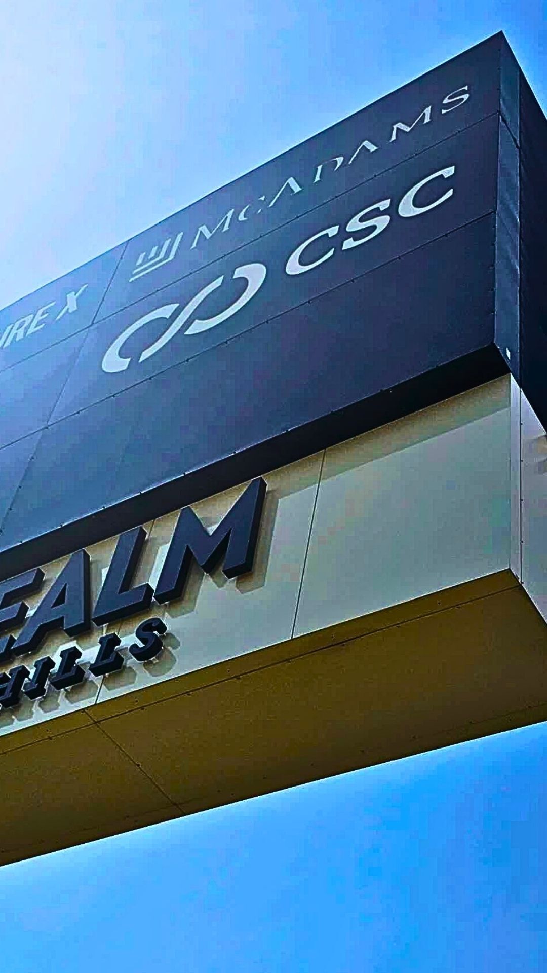 Monument & Pylon Sign Face Replacement: A Smart Upgrade for Businesses
