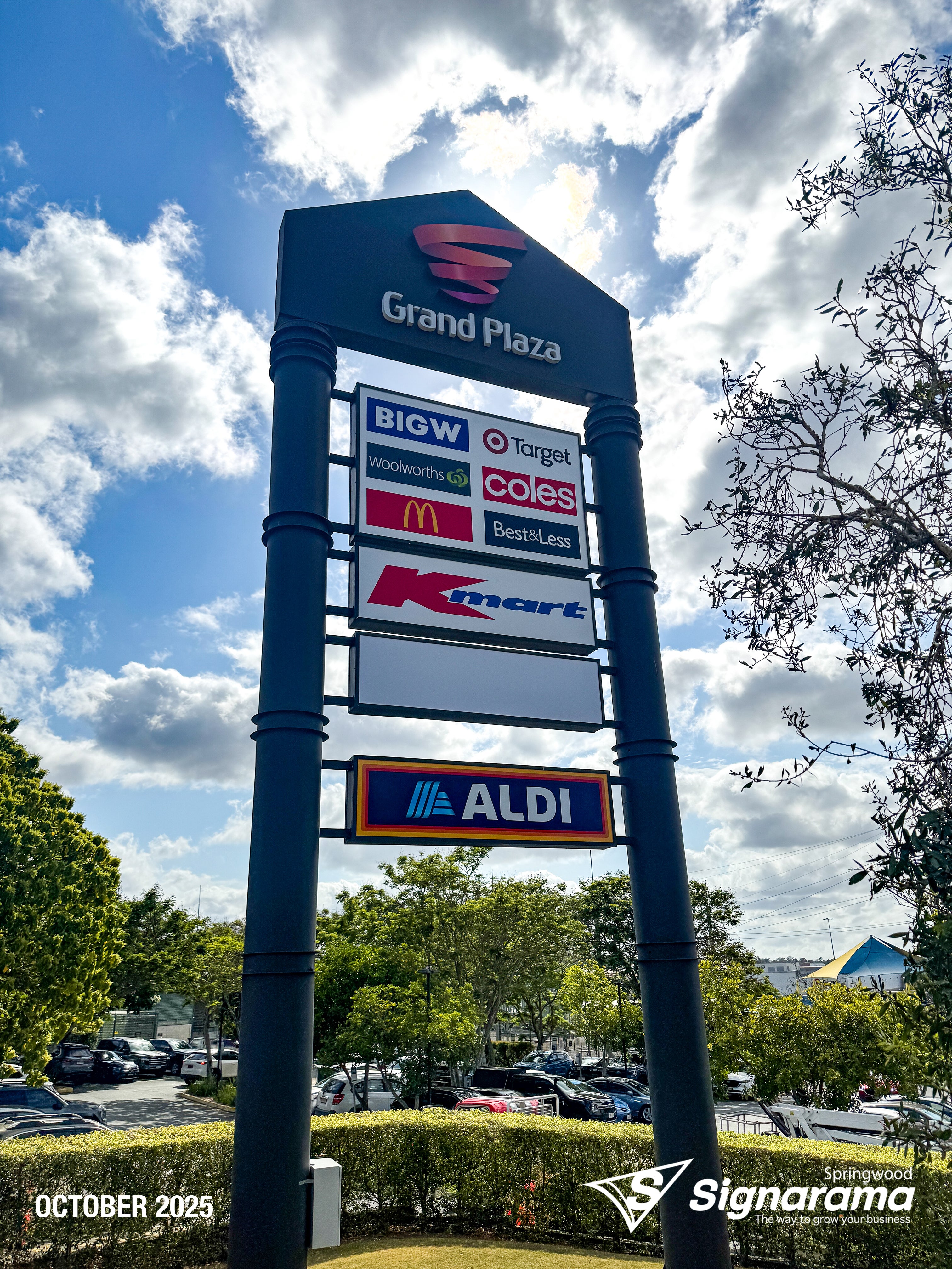 Pylon Refurbishment - Grand Plaza