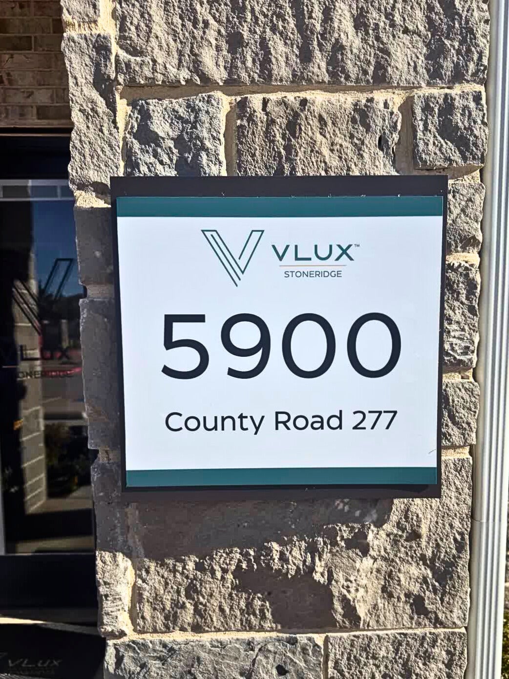 Why Apartment Signage Is One of Your Most Powerful Leasing Tool