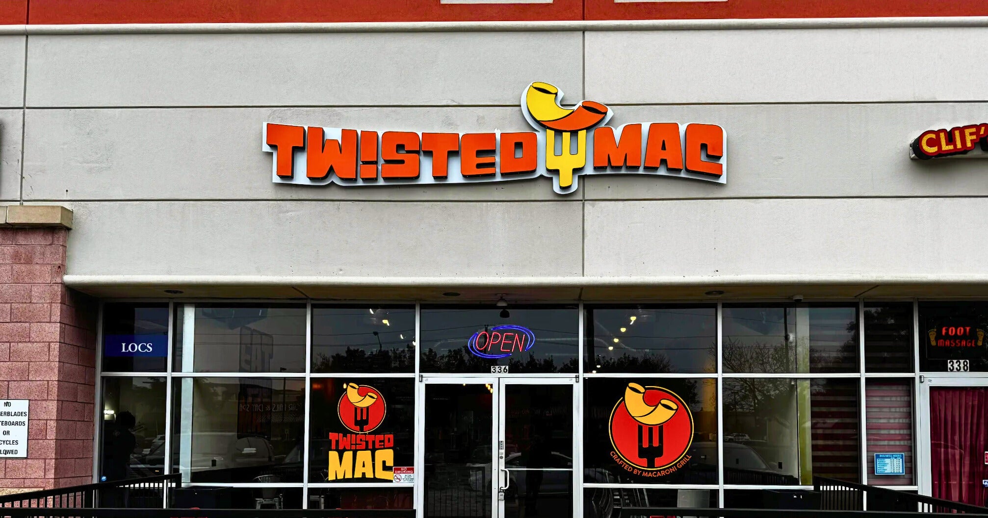 10 Popular Business Signs for Brookfield, CT, Businesses