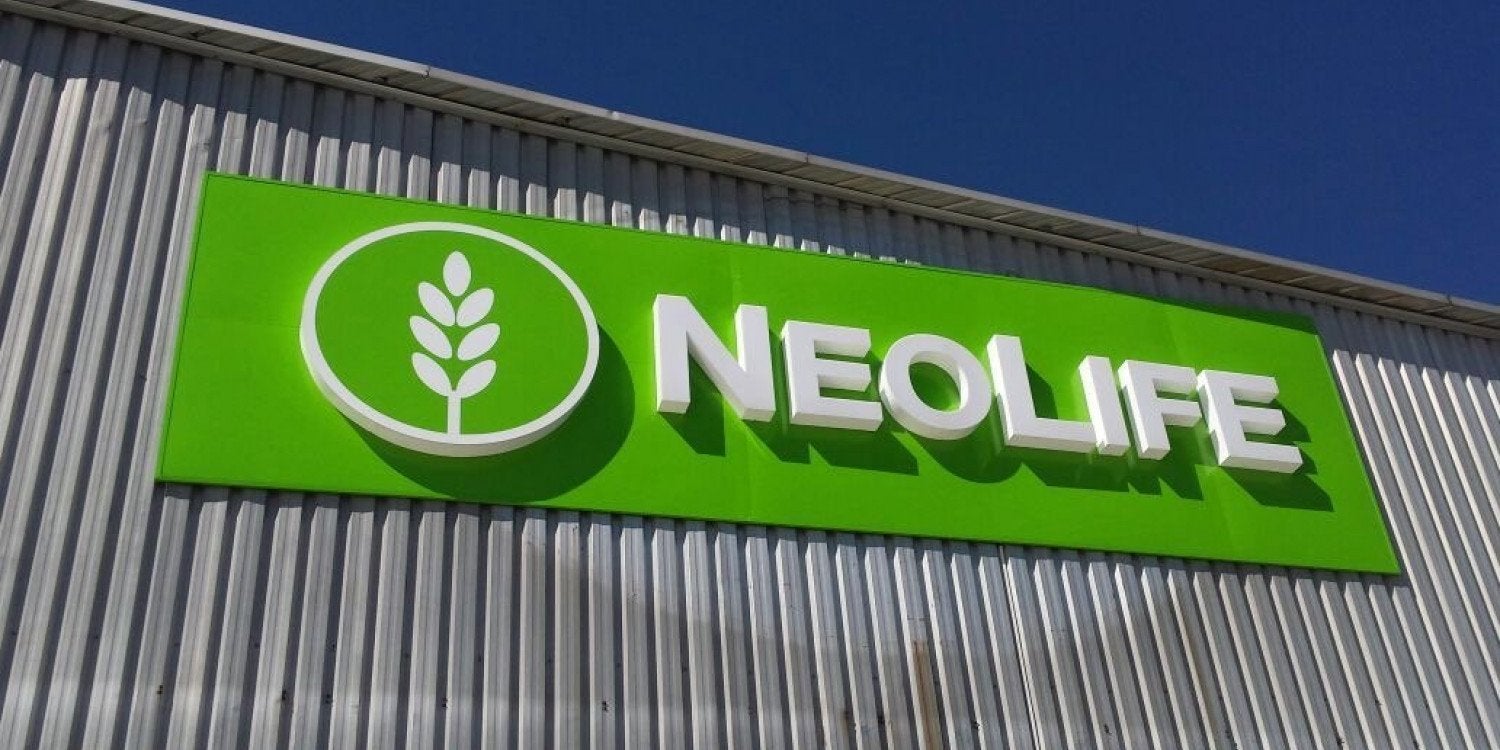 Use Building Signs to mark your business' message - Signarama