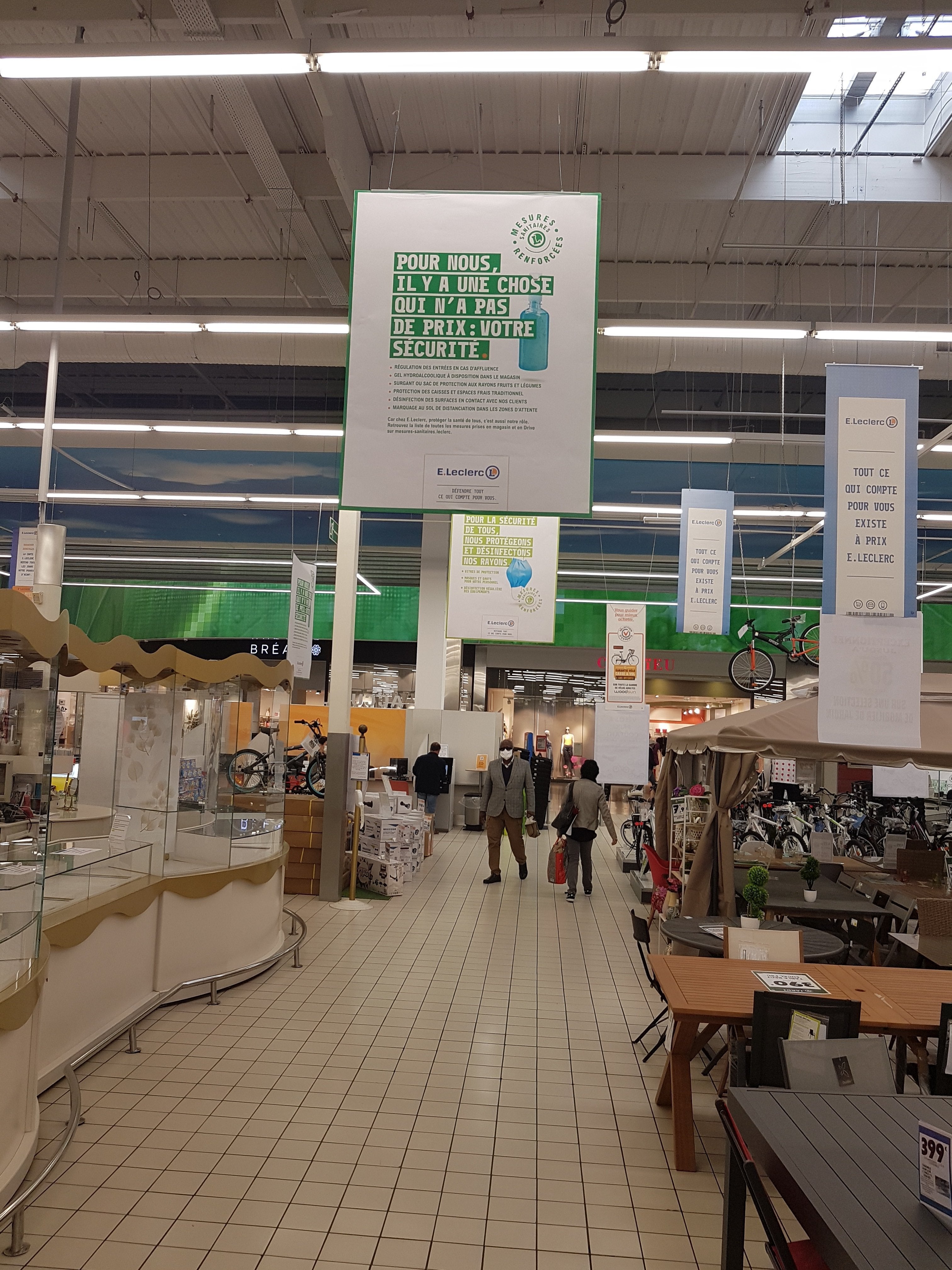 AFFICHE ET STICKERS PREVENTION COVID 19