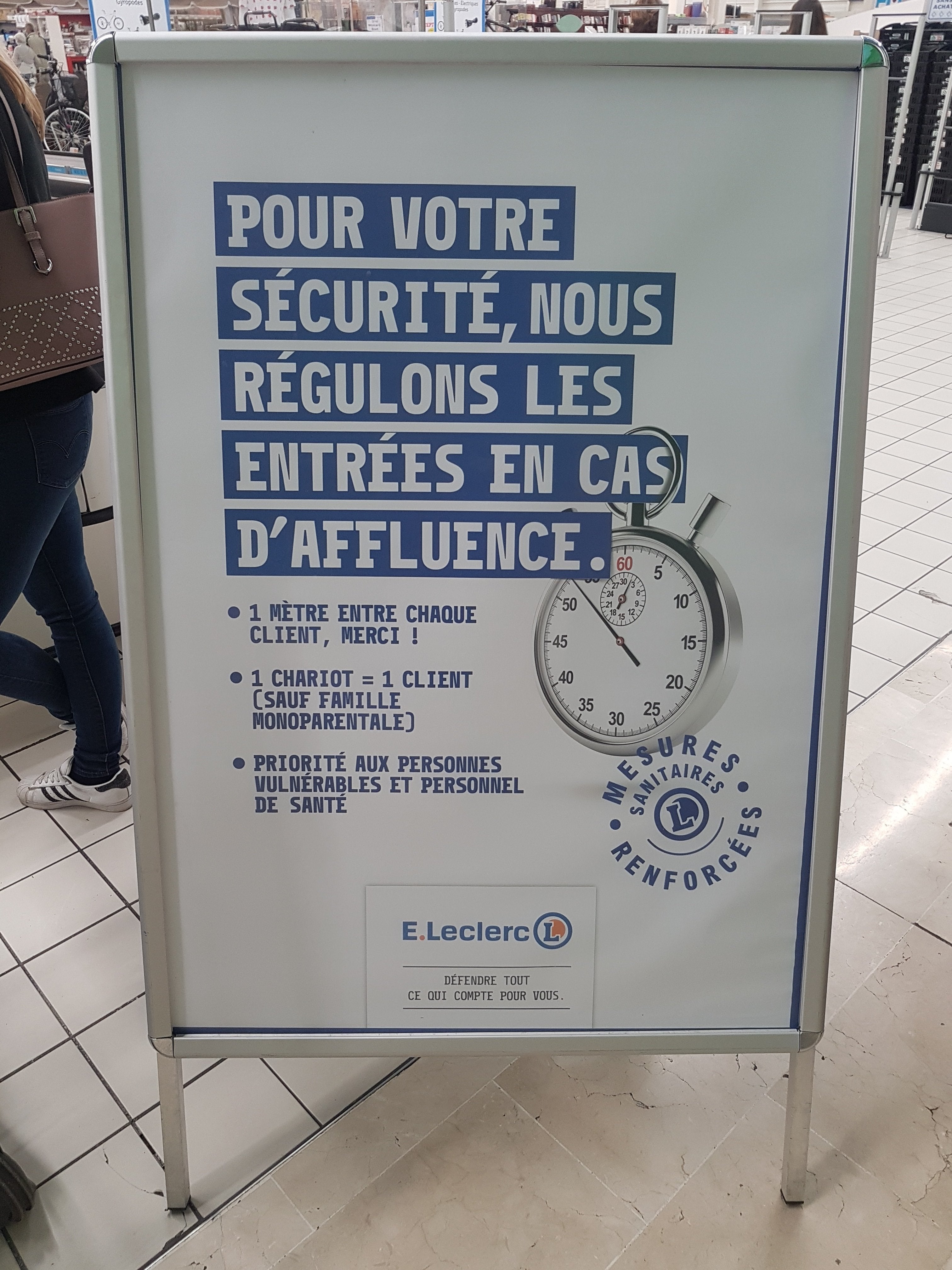 AFFICHE ET STICKERS PREVENTION COVID 19