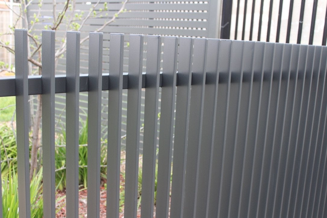 Vertical Monument Blade Fence Panel, Slimline (The Fin) - 1200mm high x ...