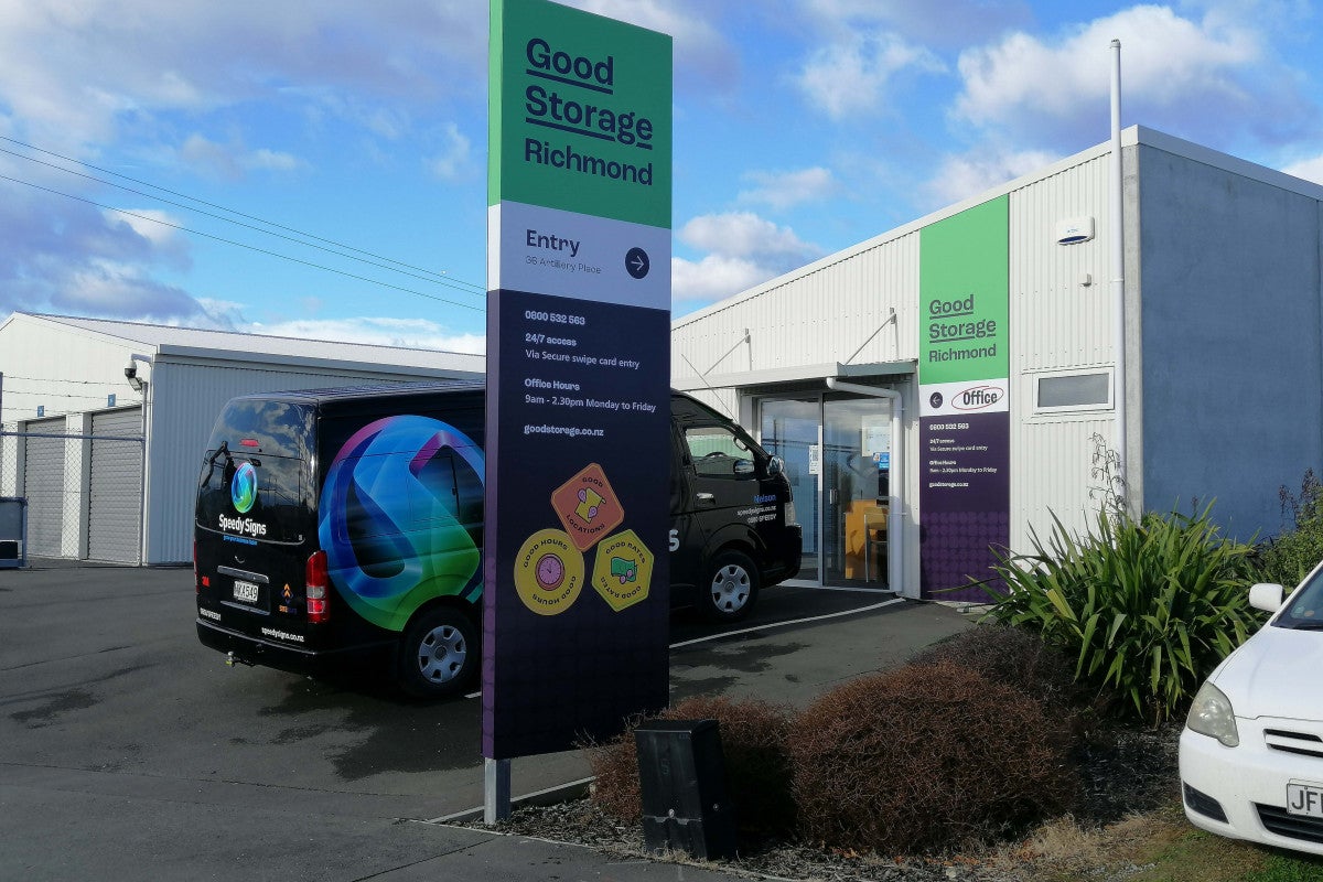 Speedy Signs Nelson | Signs | Banners | Vehicle Signs | Building Signs