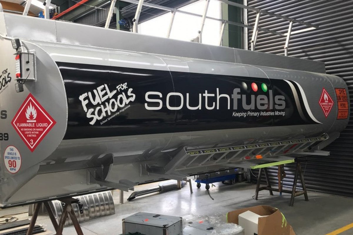 Speedy Signs Riccarton - Christchurch | Signs | Banners | Vehicle Signs ...