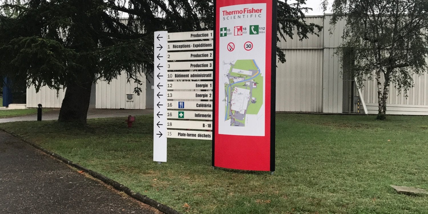 Totem Magasin & Panneau D'Affichage | Signarama