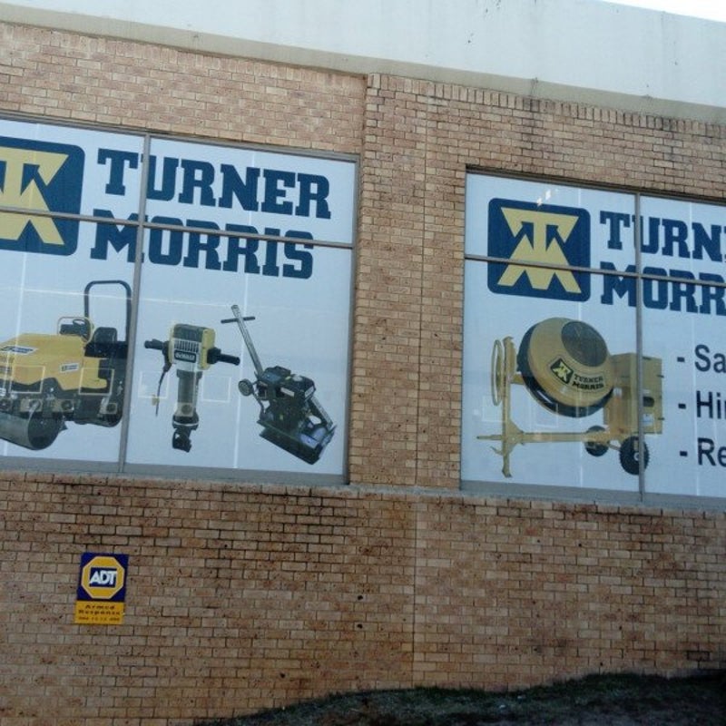 Outdoor signs suited for businesses in all industries