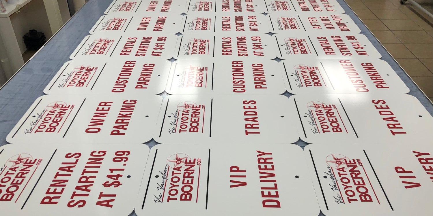 Traffic Signs & Parking Signs | Signarama San Antonio NW, TX