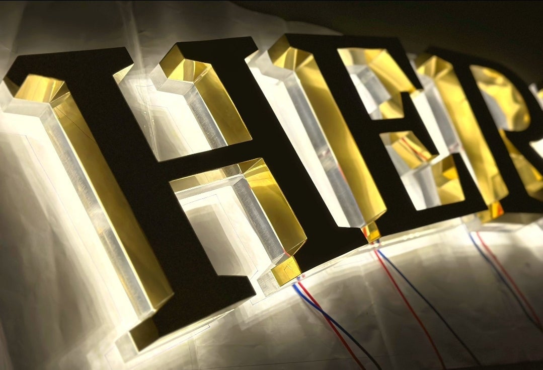 3D luminous signs