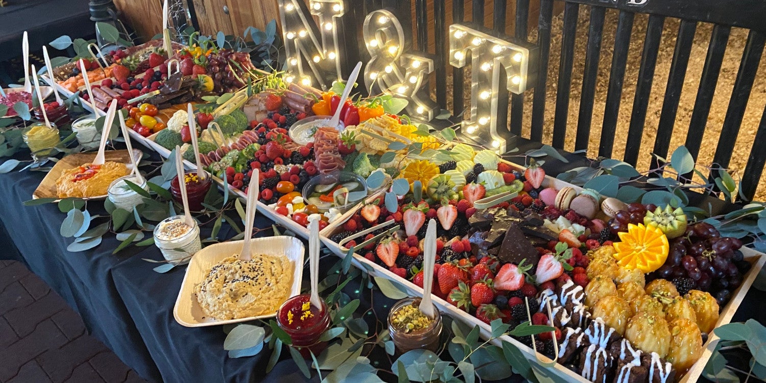 Graze Craze - Charcuterie Boards & Boxes