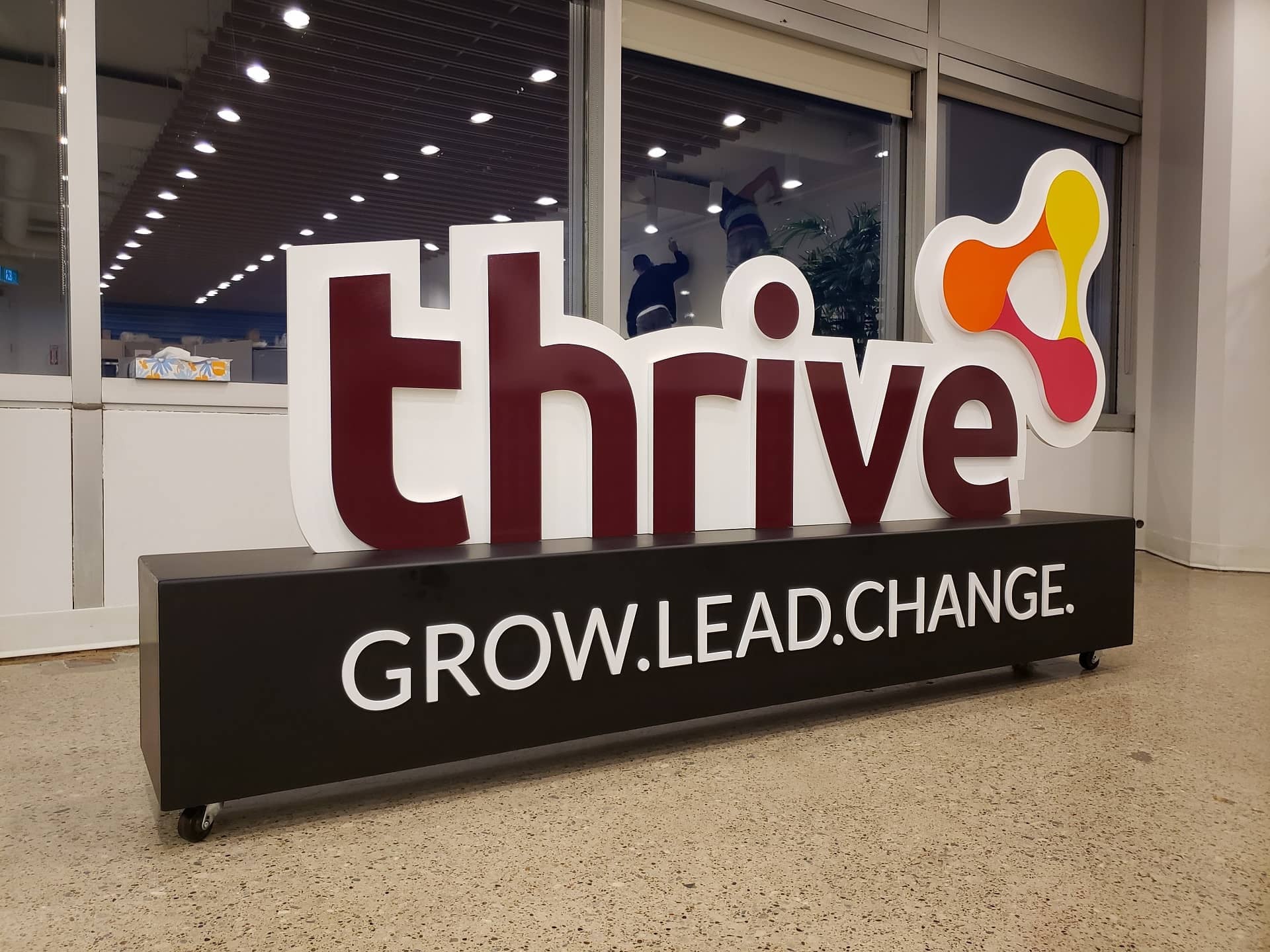Stand Out from the Crowd: How Trade Show Signs Can Help Businesses Make ...